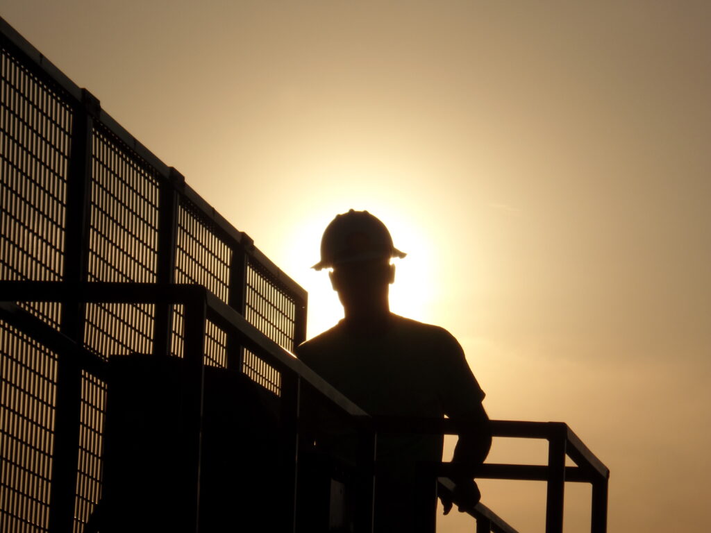 Self-contained labor resources | Skilled Labor | Industry Experts